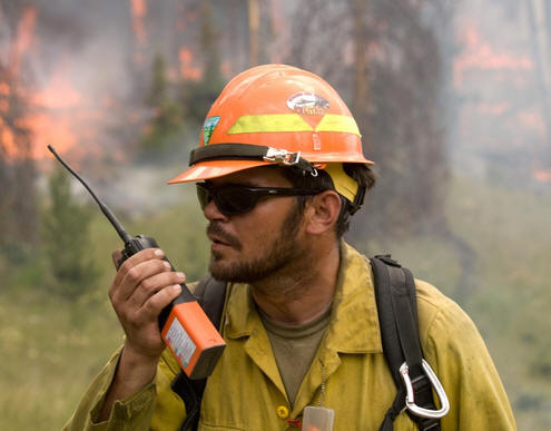4 Steps for Better Portable Radio Communications – Fire & EMS Leader Pro
